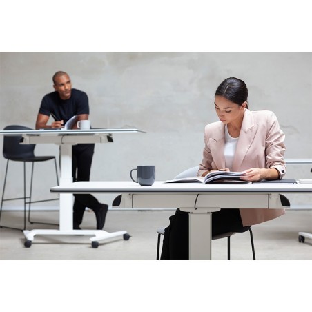 Mesa Elevable y Plegable Talent 500 de Actiu | Oficinas Montiel