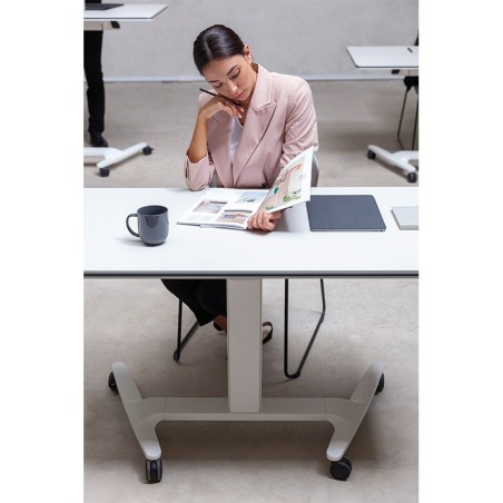Mesa Elevable y Plegable Talent 500 de Actiu | Oficinas Montiel
