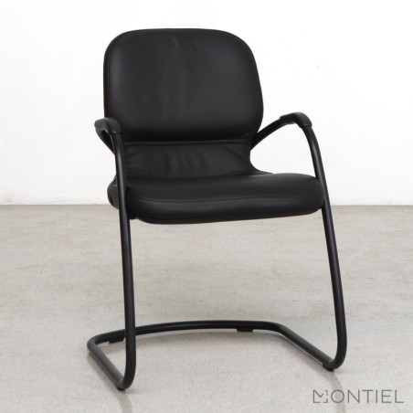 Silla Confidente Piel Sensor de Steelcase - Montiel