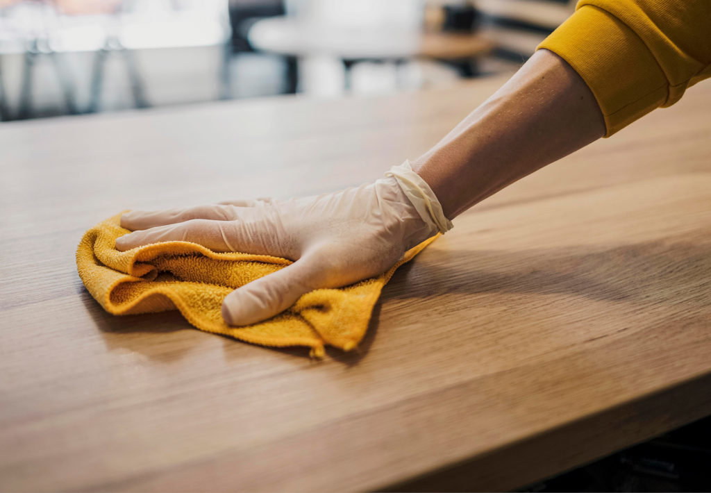 ¿Cómo limpiar los muebles de madera? [Muy fácilmente]