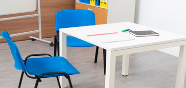 Las tres mejores mesas de oficina de Levira - Reacondicionadas